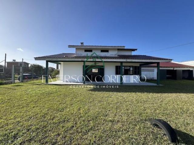 Casas 5 Quartos ou + para Venda em Cidreira, Centro, 7 dormitórios, 4 banheiros, 2 vagas
