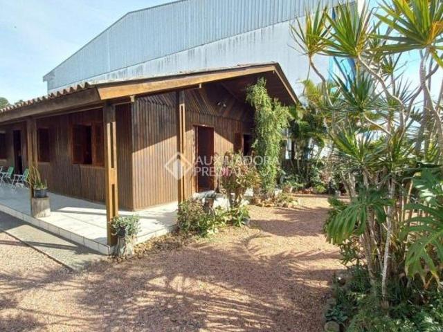 Casas 3 no mesmo terreno a venda em Gravataí/RS Barnabé