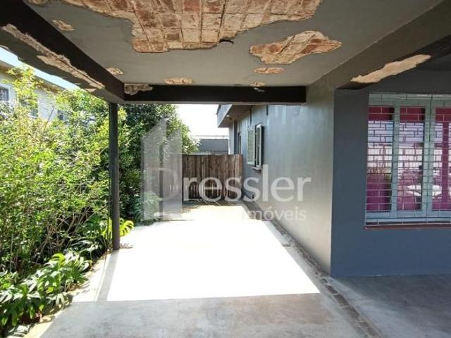 Casas 3 dormitórios Americano