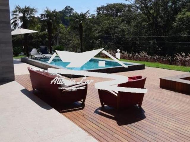 Casas térreas dentro do condomínio palavra da vida em Atibaia com 3 suítes, sala ampla, área gourmet