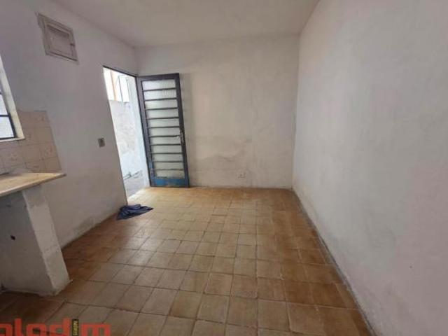 CASAS A VENDA NO JARDIM MARIA AMALIA VARGINHA