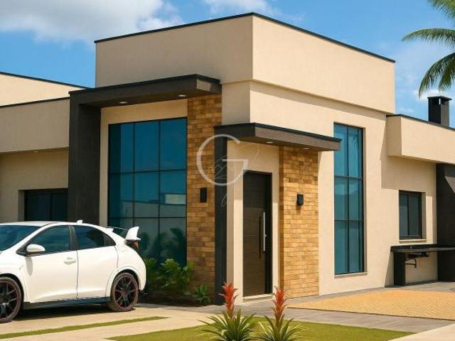 CASAS À VENDA A 380 METROS DO MAR NO BELTRAMI