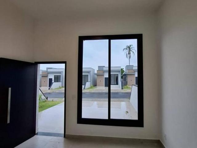 Casas à Venda com 3 dormitórios em Condomínio Fechado | Atibaia