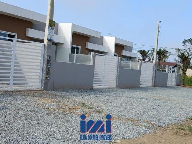 Casas a venda em Guaratuba