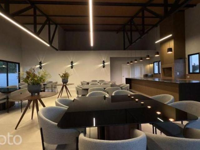 Casas à venda em Santa Felicidade, Curitiba | Studio com 514 m²