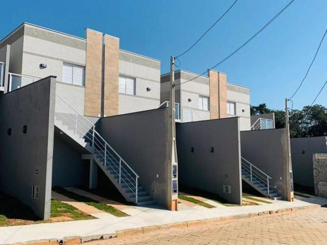 Casas à venda em Terra Preta com 2 dormitórios Condomínio estilo Village