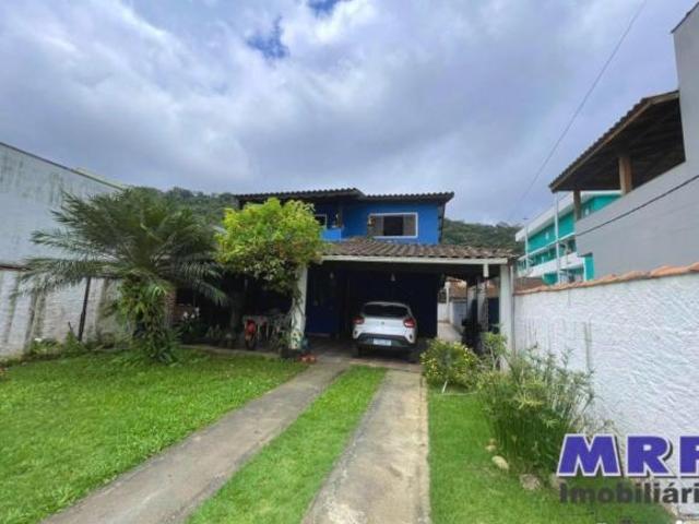 Casas à venda em Ubatuba. Próximo a praia da Maranduba
