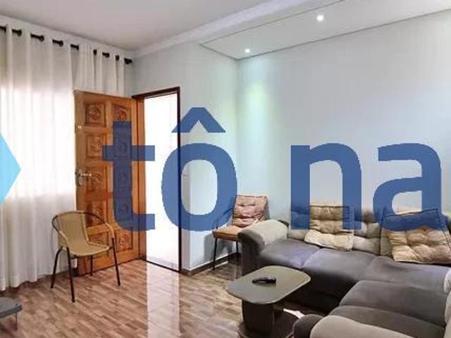 Casas &amp  Sobrados 3 dormitório s em Assunção