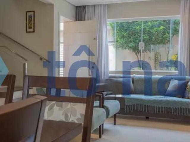 Casas &amp  Sobrados 3 dormitório s em Jardim do Mar