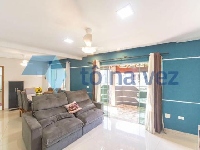 Casas &amp  Sobrados 3 dormitório s em Vila Linda