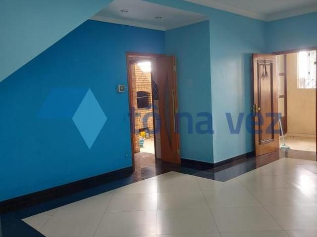 Casas &amp  Sobrados 3 dormitório s em Vila Mussolini