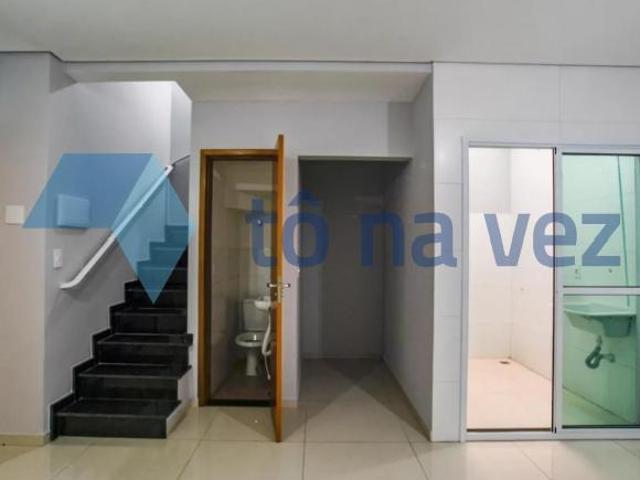 Casas &amp  Sobrados 2 dormitório s em Vila Helena
