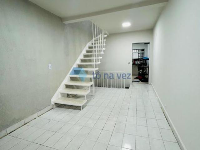 Casas &amp  Sobrados 4 dormitório s em Planalto