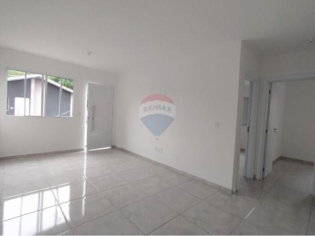 CASAS COM 02 DORMITÓRIOS EM CONDOMINIO FECHADO