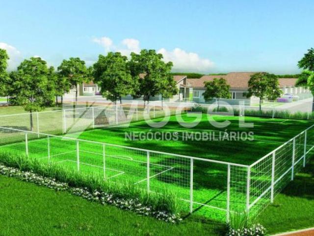 CASAS COM 1 E 2 DORMITORIOS E 1 VAGA DE GARAGEM