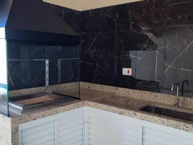 CASAS COM PISCINA E AREA GOURMET 2 QUARTOS 3 BANHEIROS ITANHAEM SP