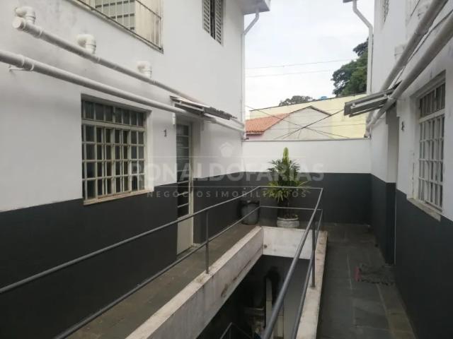 Casas de renda terreno com 8 casas agua e luz separadas