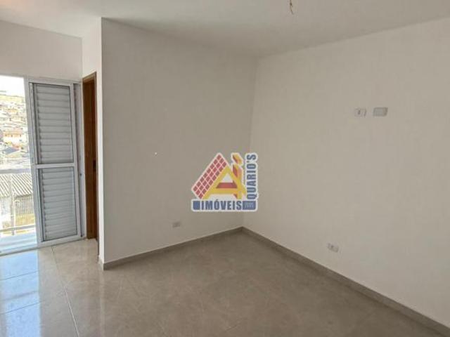 Casas de sobrado disponíveis para venda em Jardim Gonzaga!