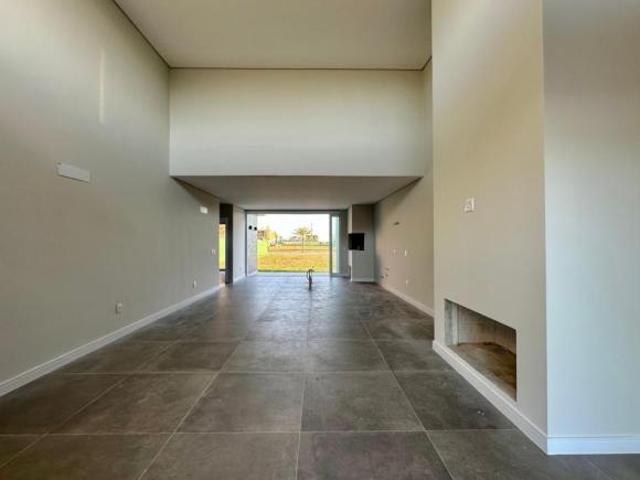 Casa em Condomínio 4 Dormitórios Bairro Allure Beach