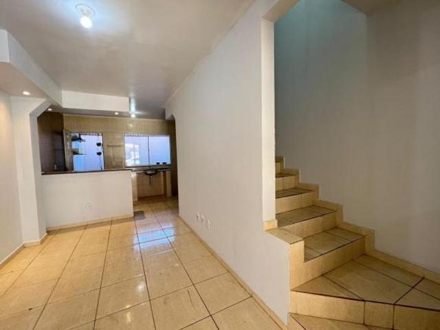 Casas Financiáveis para Venda em Valparaíso de Goiás, Chácaras Anhangüera, 2 dormitórios, 1 banheiro