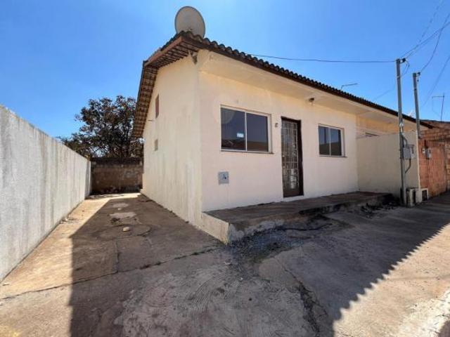 Casas Financiáveis para Venda em Valparaíso de Goiás, Chácaras Brasil B, 2 dormitórios, 1 banheiro