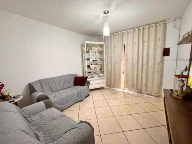 Casas Financiáveis para Venda em RA XIII Santa Maria, Santa Maria, 3 dormitórios, 1 banheiro, 3 vaga