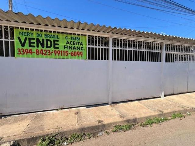 Casas Financiáveis para Venda em RA XIII Santa Maria, Santa Maria, 3 dormitórios, 1 suíte, 1 banheir