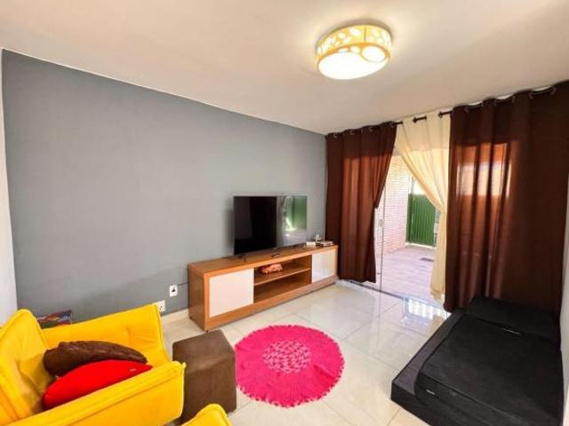 Casas Financiáveis para Venda em RA XIII Santa Maria, Santa Maria, 3 dormitórios, 2 suítes, 1 banhei