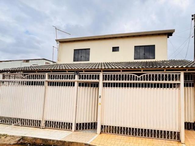 Casas Financiáveis para Venda em RA XIII Santa Maria, Santa Maria, 5 dormitórios, 3 banheiros, 2 vag