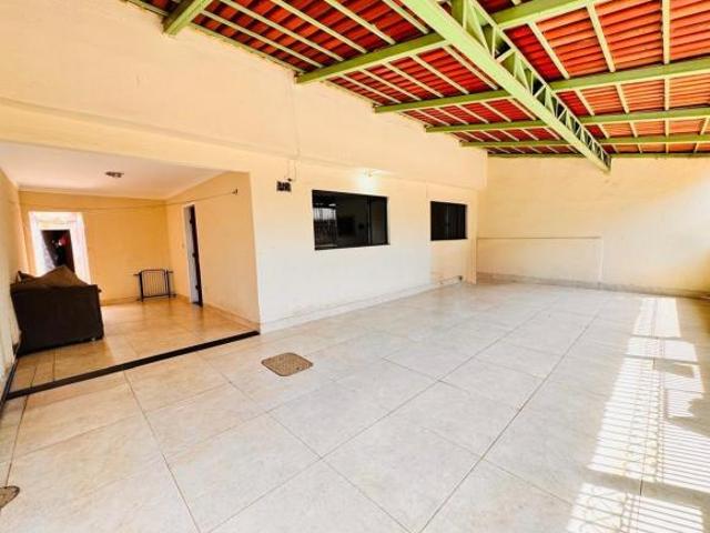 Casas Financiáveis para Venda em RA II Gama, Setor Sul Gama, 4 dormitórios, 2 banheiros, 6 vagas
