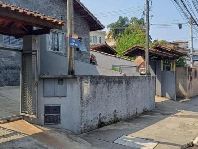 CASAS GEMINADAS À VENDA NO CENTRO COD: 5669 F: 11 97302 9229 CESAR