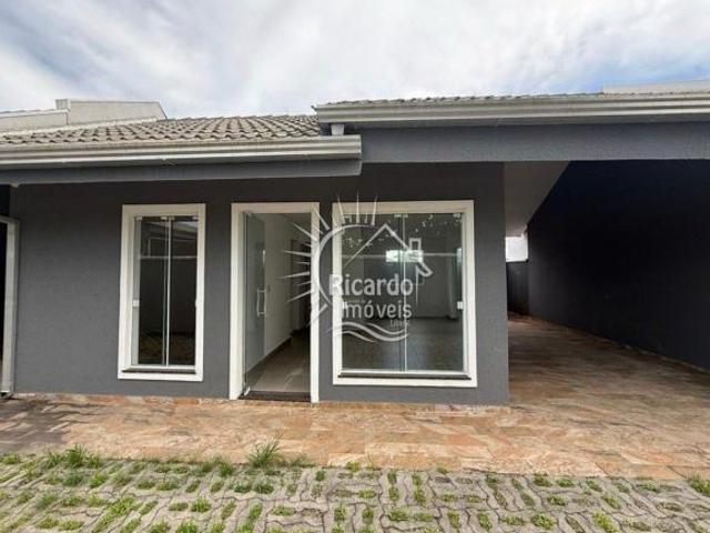 CASAS NO BALNEÁRIO LEBLON PONTAL DO PARANÁ