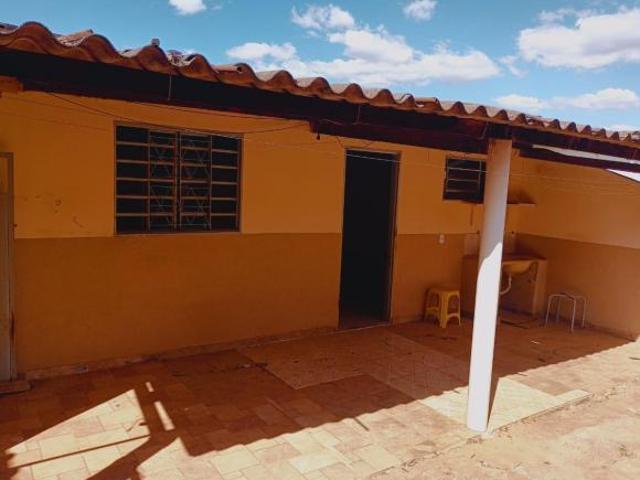 CASAS NO CONDOMÍNIO VERDE VALE. ACEITA SE VEÍCULO!