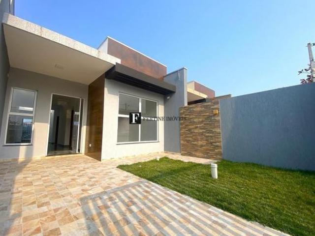 Casas novas alto padrão perto do mar