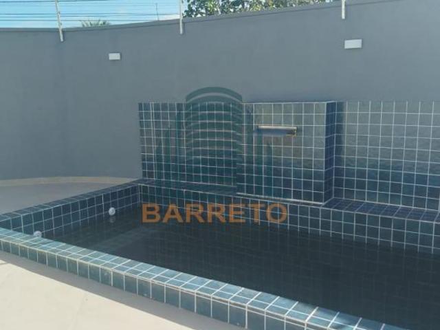 CASAS NOVAS Á VENDA COM PISCINA Á VENDA NO JARDIM MAGALHÃES