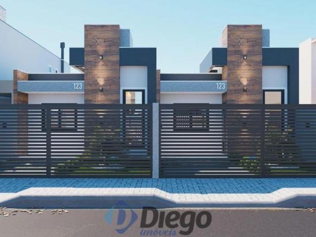 Casas novas com PISCINA apenas 300 metros da praia