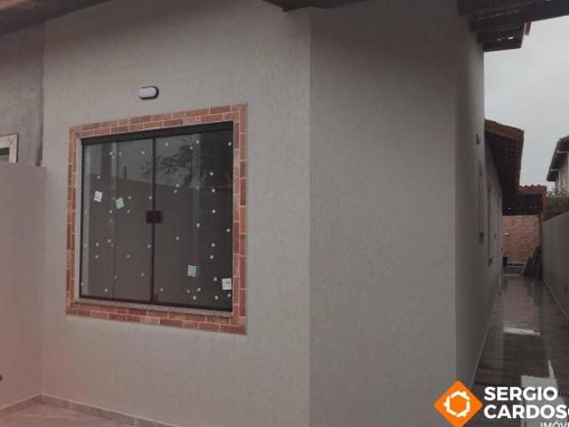 CASAS NOVAS COM PISCINA NO BALNEÁRIO TUPY ITANHAÉM!
