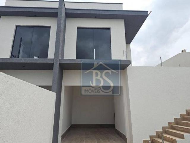 Casas Novas no Santa Terezinha em Colombo com Suíte, Sacada e Garagem Coberta!