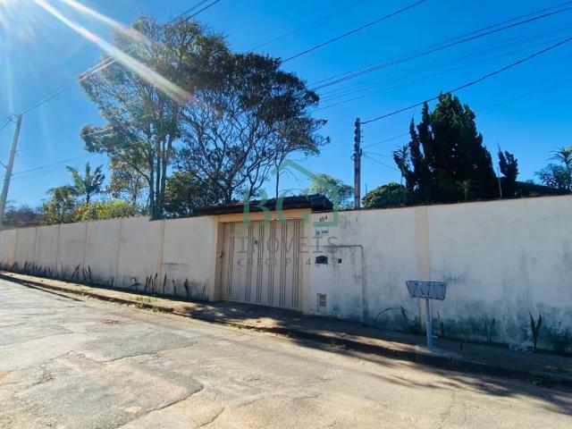 Casas Padrão Chácaras Poços de Caldas Residencial para Locação em Poços de Caldas