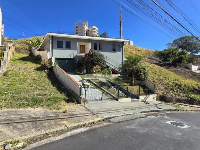 Casas Padrão em Poços de Caldas