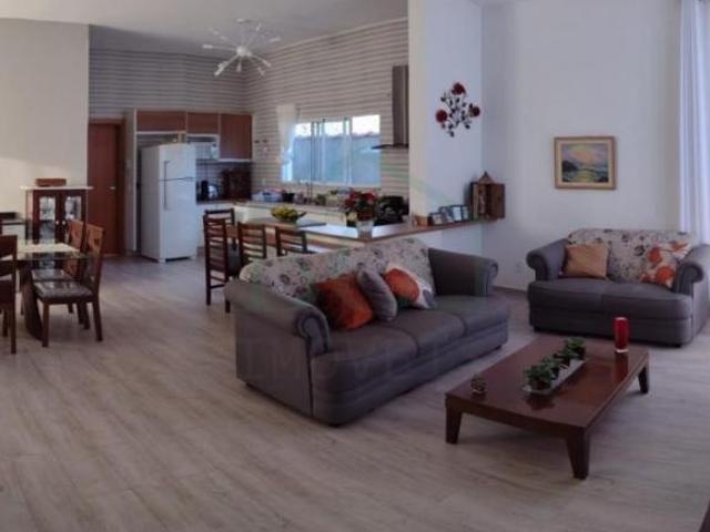 Casas Padrão em Poços de Caldas