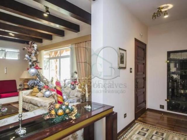Casas Padrão em Poços de Caldas