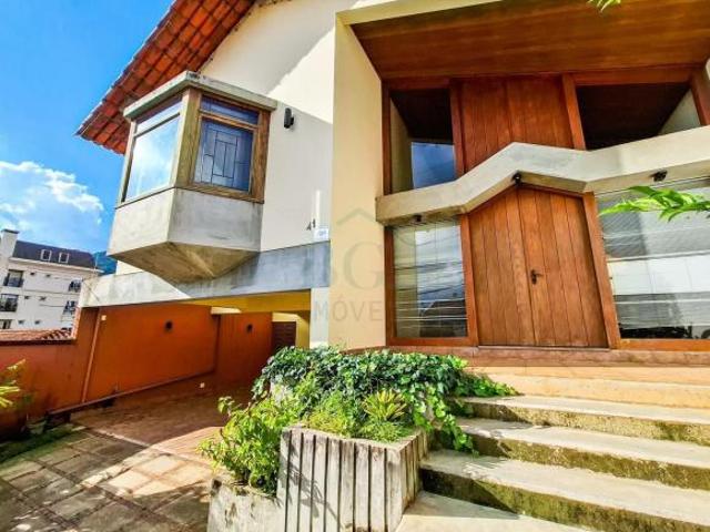 Casas Padrão em Poços de Caldas