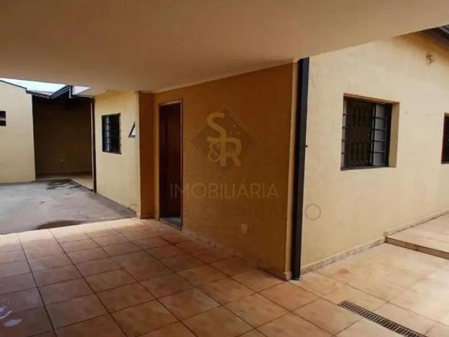 Casas Padrão para Venda no Bairro Vila Carvalho, em Ribeirão Preto