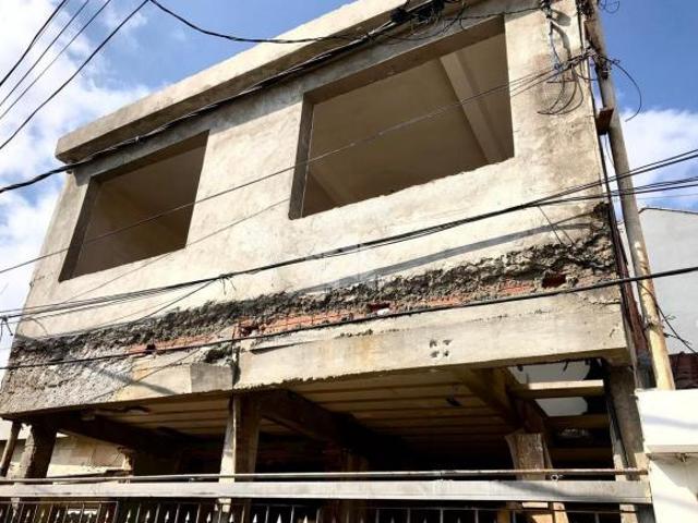 Casas para renda o em fase de acabamento a Venda na Vila Romero próximo ao Imirim
