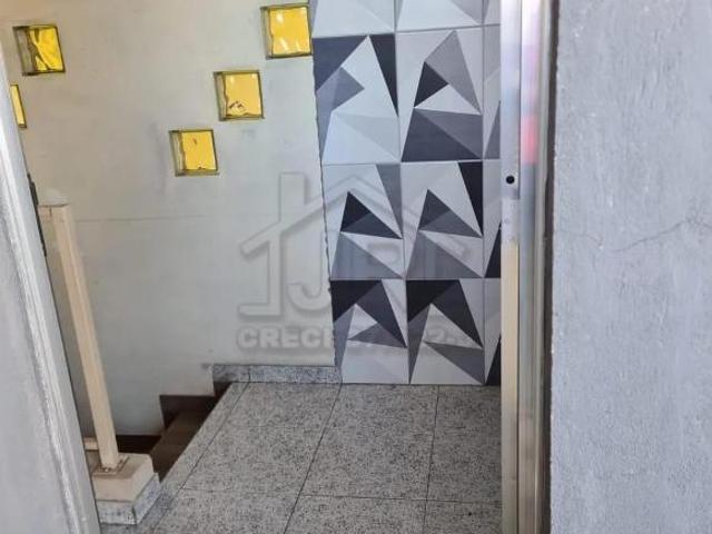 Casas para renda em ótima localização no venda no Vila Nova Mauá em Mauá/SP. Próximo ao Rodoanel