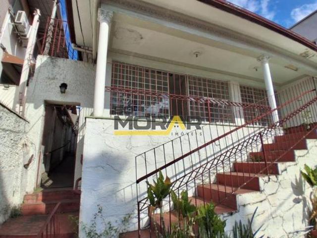 Casas para venda com 5 quartos e garragem, 250 m2 Alto Barroca Belo Horizonte BH/MG