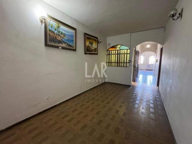 Casas para venda com Sacada e 3 quartos, 176 m² Carlos Prates