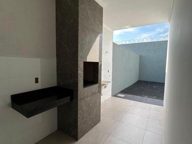CASAS PRONTA PARA MORAR – BAIRRO NOVO MUNDO 3/4 SENDO 1 SUÍTE CHURRASQUEIRA