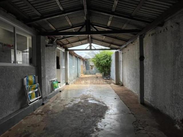 Casas Residenciais e Salão Comercial para Venda no Bairro Ipiranga, Em Ribeirão Preto/SP